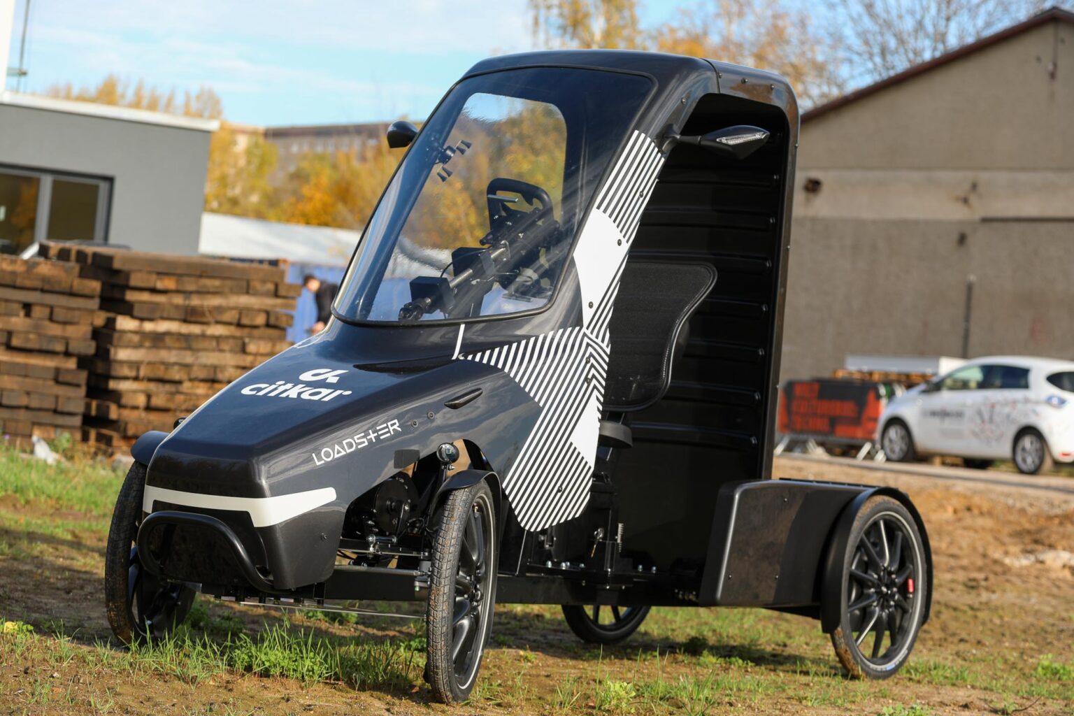 Velocar Market Overview – All-Weather Cycling with Comfortable Cargo ...